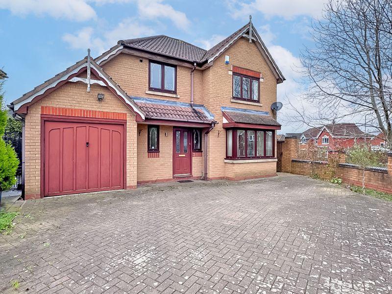 Richmond Aston Drive, TIPTON, DY4 8GD 4 bed detached house - £400,000