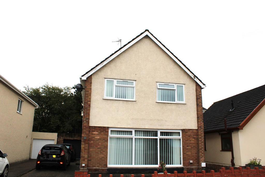 Bridgend CF31 3 bed detached house - £300,000