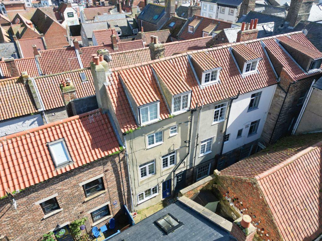 2 Burns Yard, Flowergate 2 bed cottage - £185,000