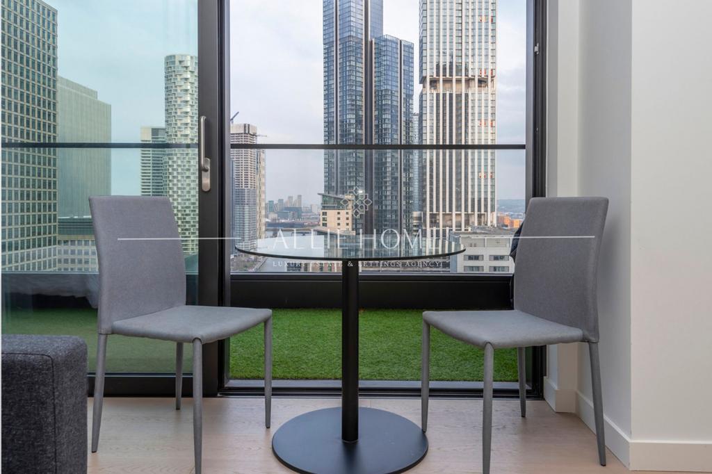 Bagshaw Building, London E14 Studio - £2,500 pcm (£577 pw)