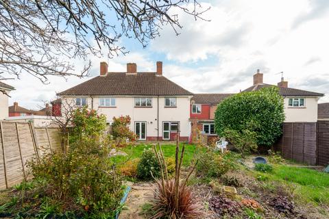 Houses for sale in Shepperton | OnTheMarket