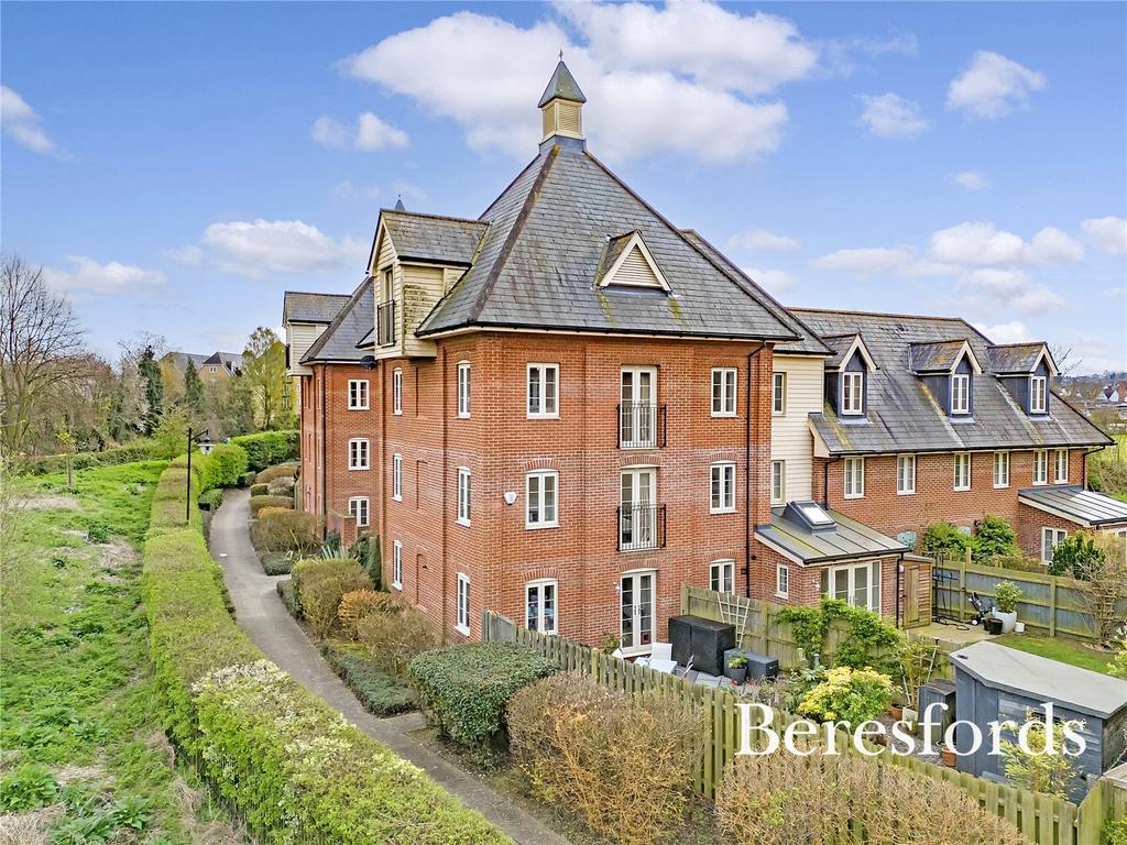 Riverside Place, Colchester, CO1 4 bed end of terrace house - £450,000