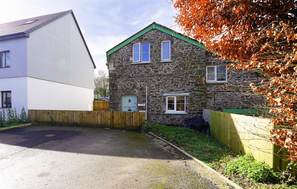 Parkham, Bideford 2 bed cottage - £255,000