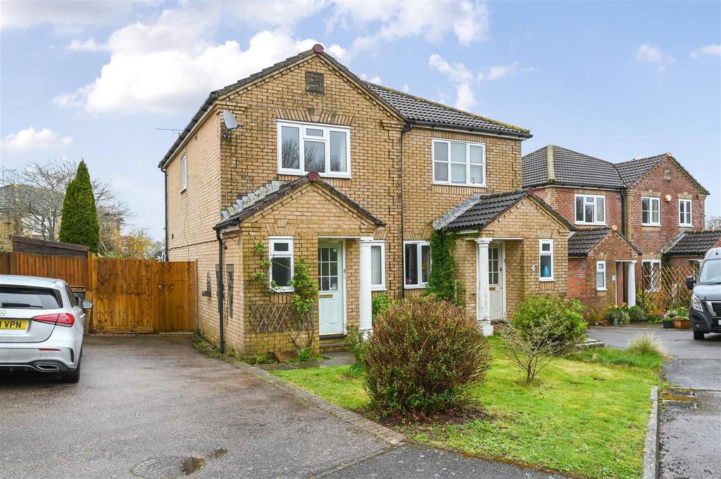 St. Peters View, Henfield 2 bed semi-detached house - £360,000