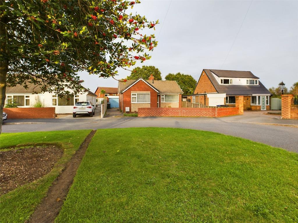 Mosham Road, Auckley, Doncaster... 2 bed bungalow - £220,000