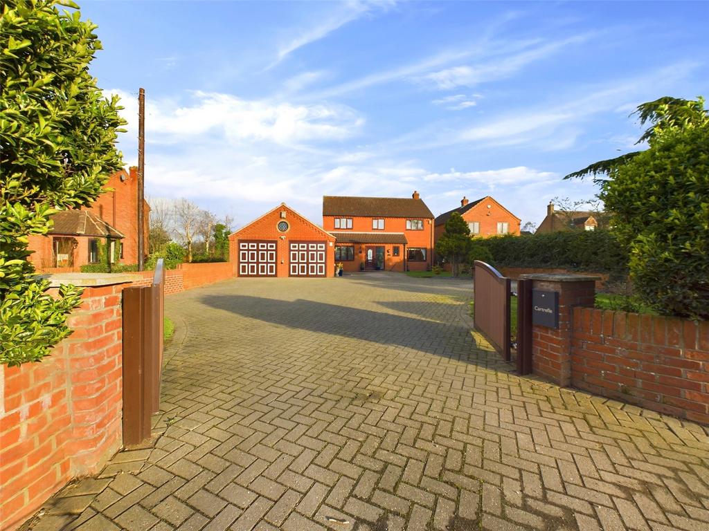 Pinfold Lane, Fishlake, Doncaster... 4 bed detached house for sale - £ ...