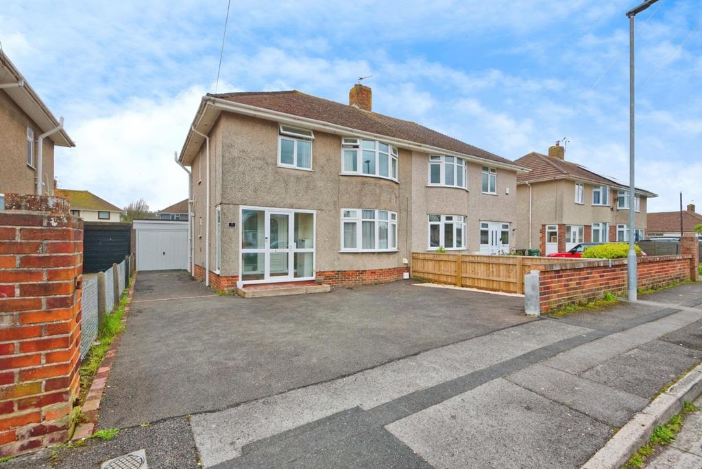 Weston-super-Mare BS22 3 bed semi-detached house - £340,000