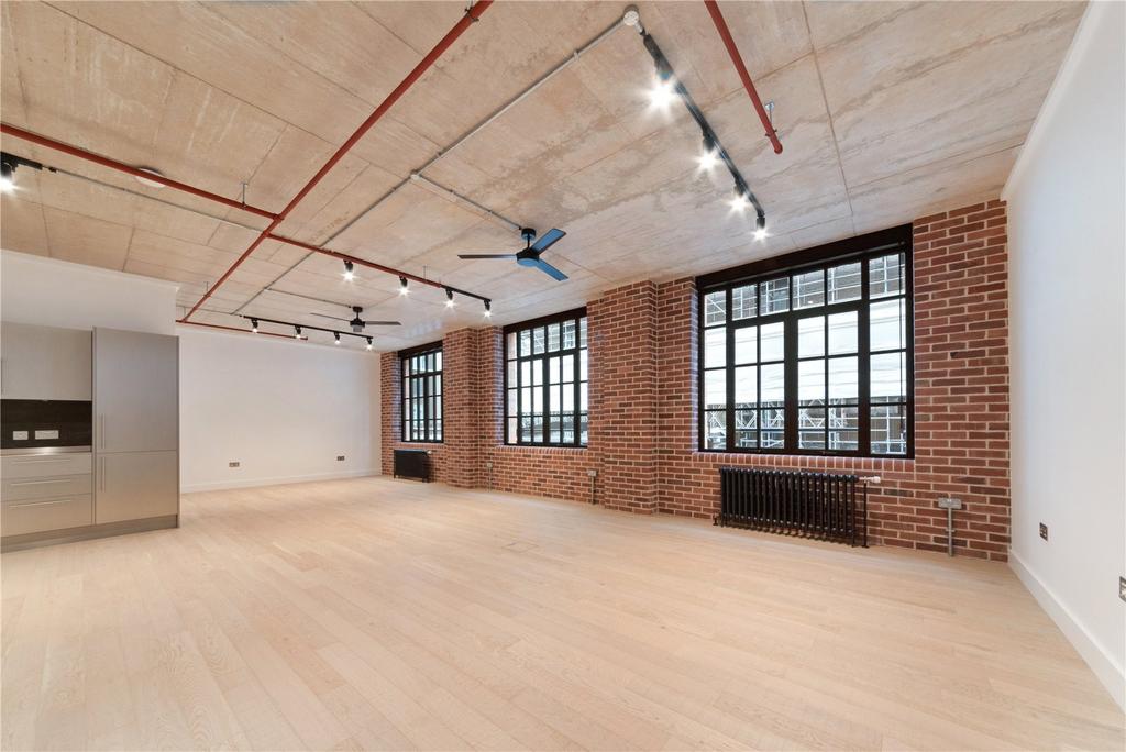 Harbord Square, London, E14 Apartment - £2,816 pcm (£650 pw)