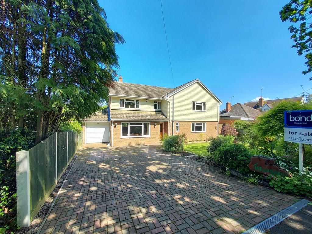 Fir Tree Lane, Chelmsford CM3 4 bed detached house - £1,125,000