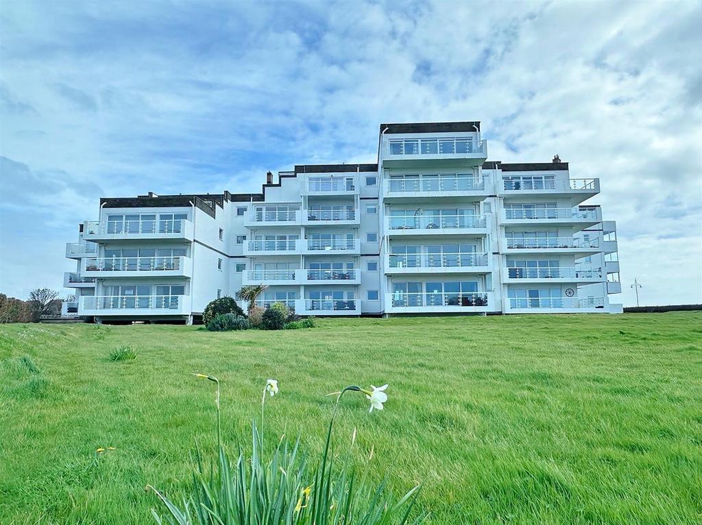 Monarch House, Royal Parade... 2 bed apartment for sale - £269,500