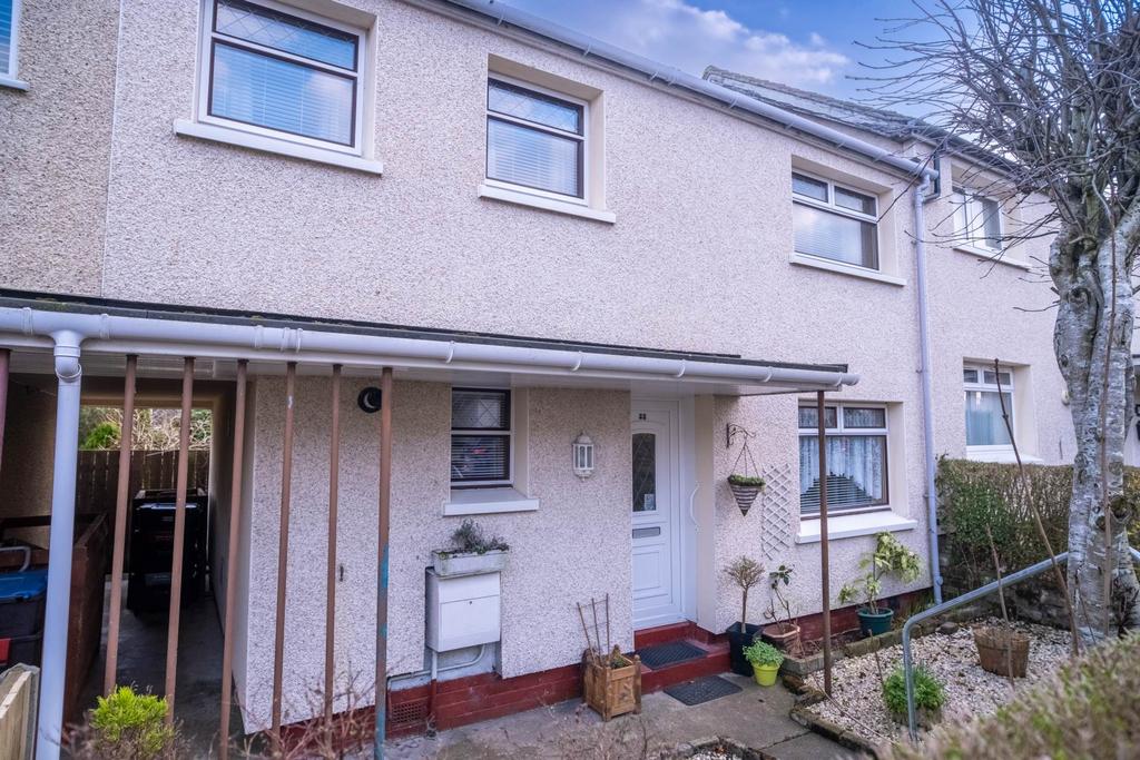 Rigghead, Stewarton 3 bed terraced house - £125,000