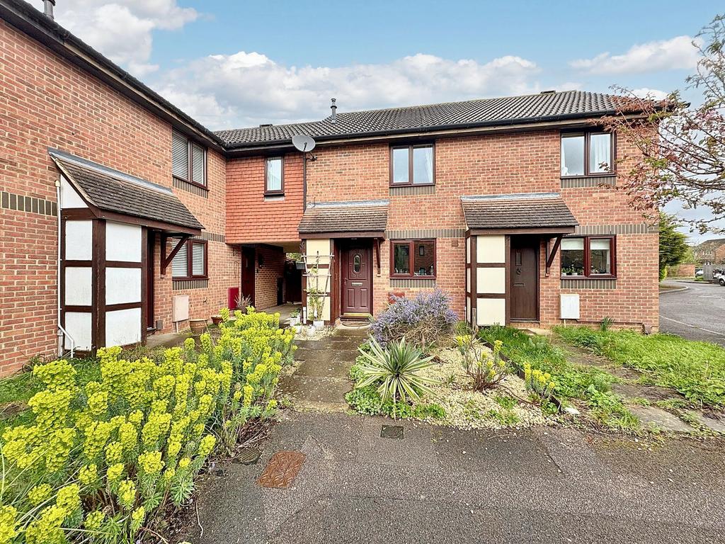 Allder Close, Abingdon OX14 2 bed terraced house - £315,000