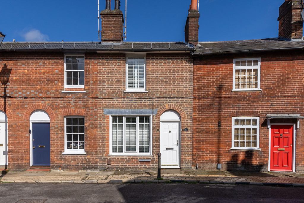 Church Street, Dorking 2 bed terraced house - £525,000