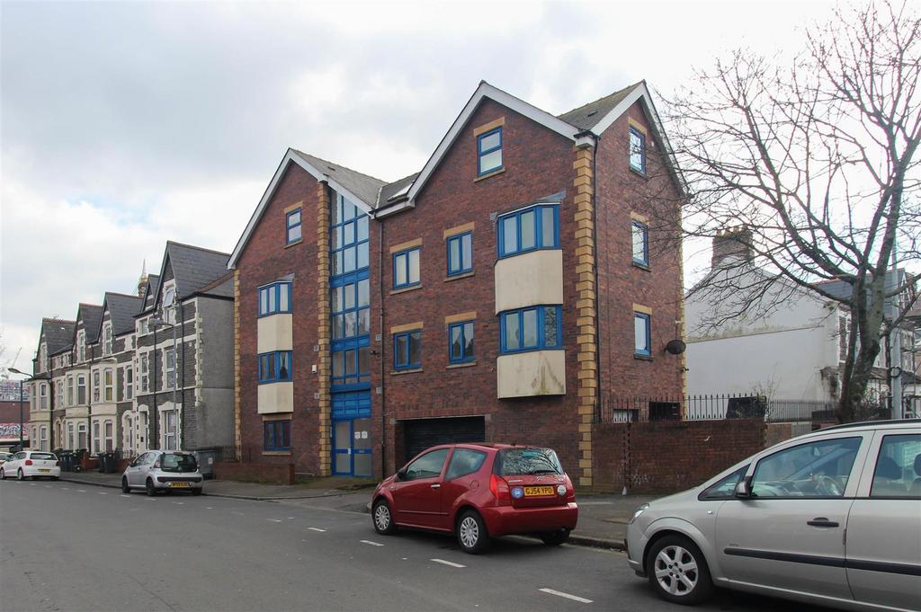 Brook Street, Cardiff CF11 1 bed flat - £725 pcm (£167 pw)