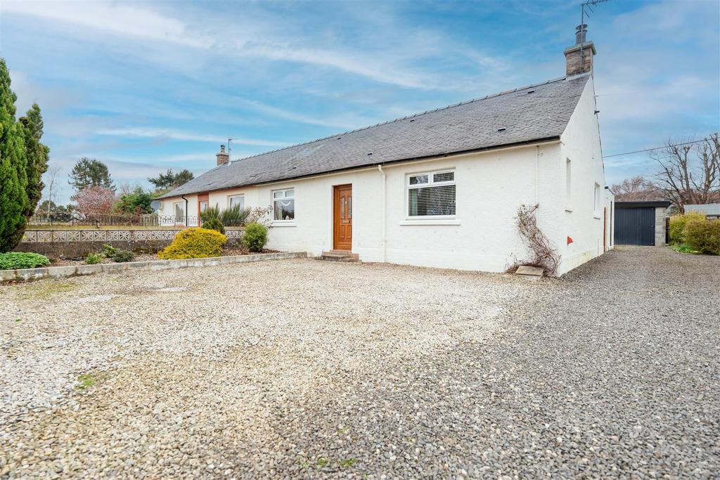 Pitfour, Glencarse, St Madoes, Perth 2 bed semi-detached bungalow - £ ...