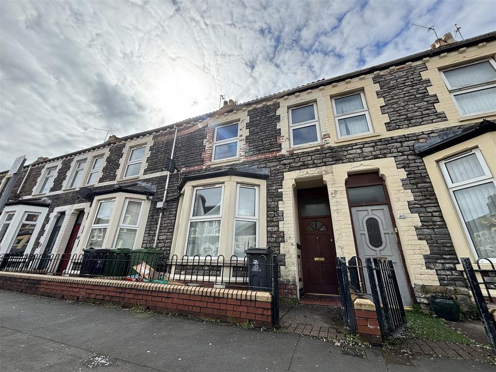 Wells Street, Cardiff 2 bed terraced house - £208,000