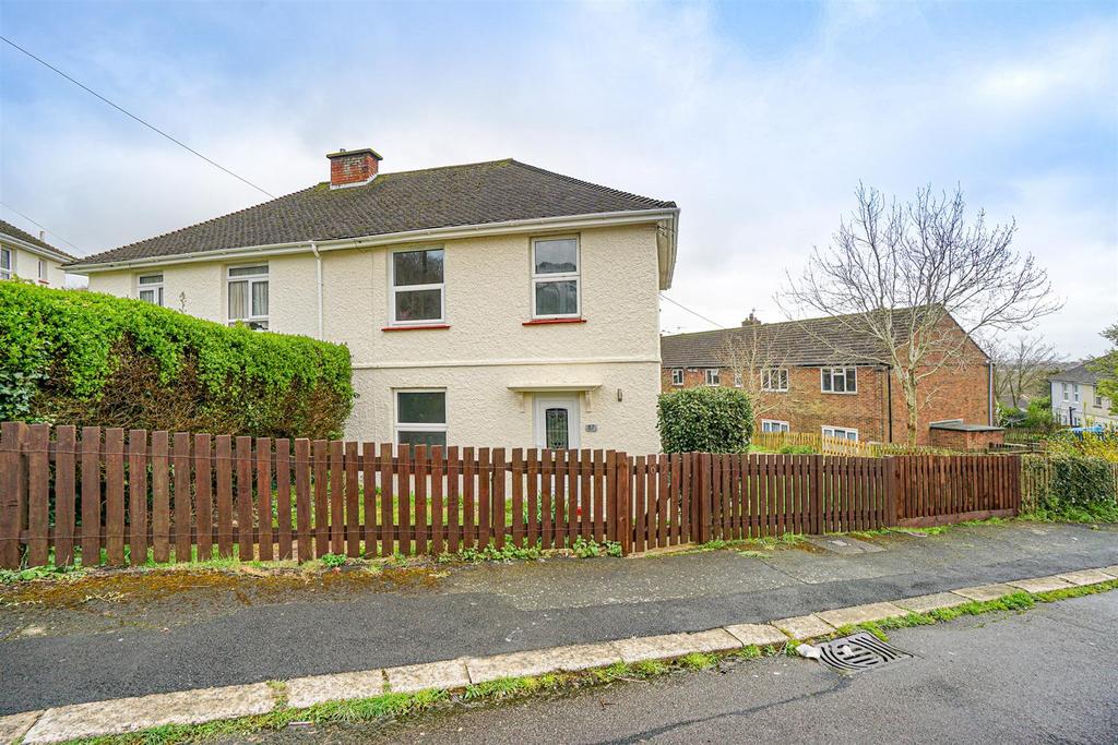 Willingdon Avenue St Leonards On Sea 3 Bed Semi Detached House For