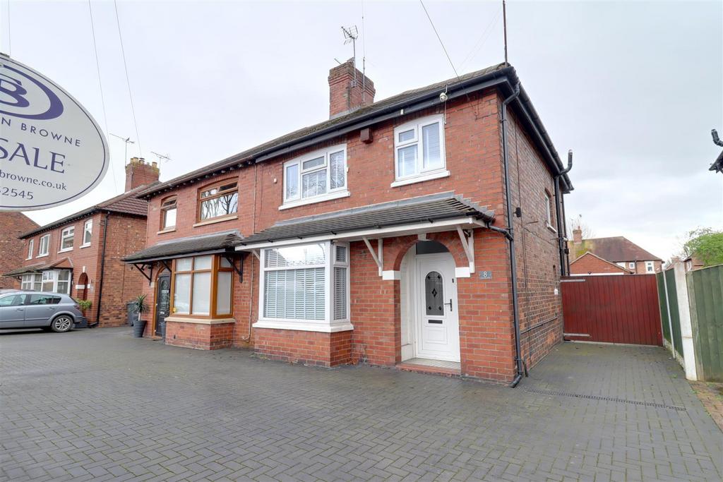 Manor Way, Crewe 3 bed semi-detached house - £155,000