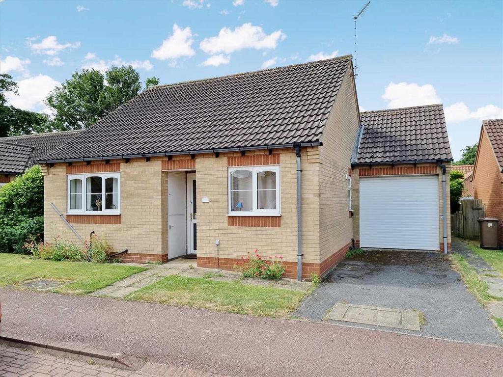 Sleaford, Sleaford NG34 2 bed semi-detached bungalow - £160,000