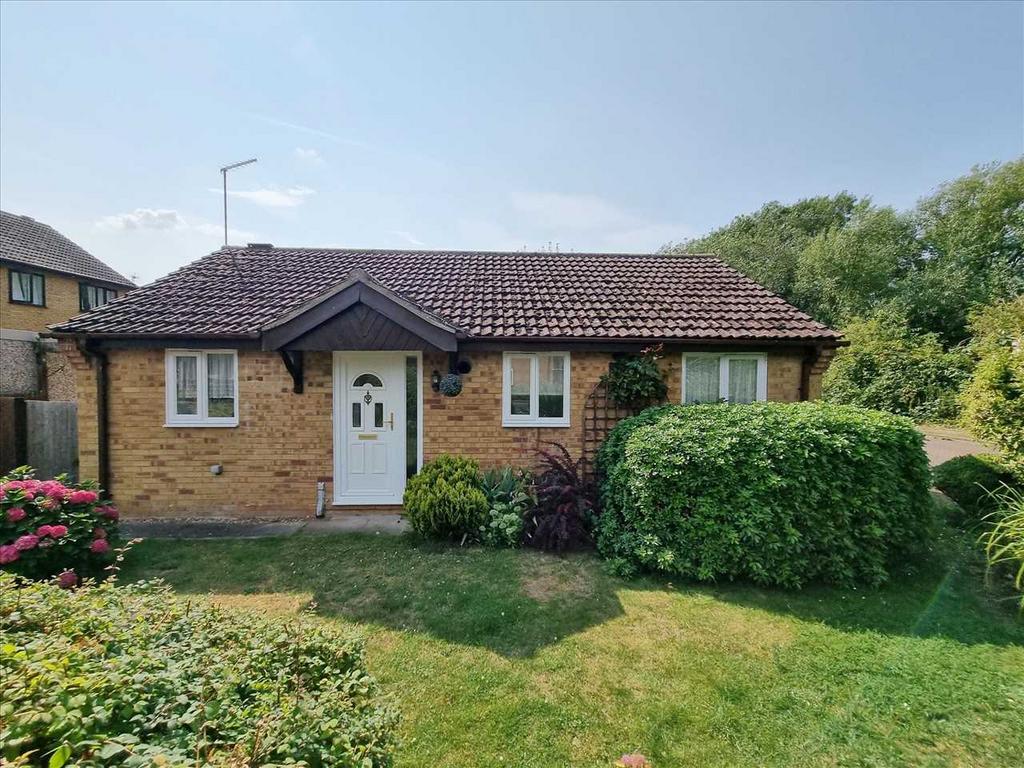 Ruskington NG34 2 bed bungalow - £190,000