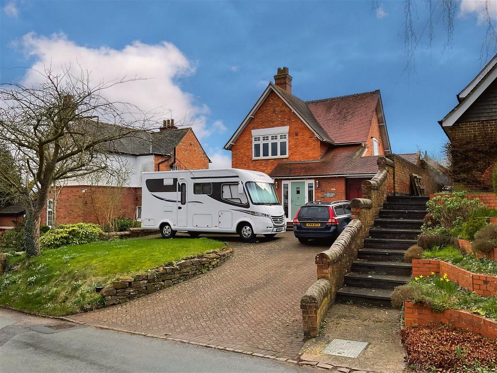 Main Street, Market Harborough LE16 4 bed detached house - £590,000