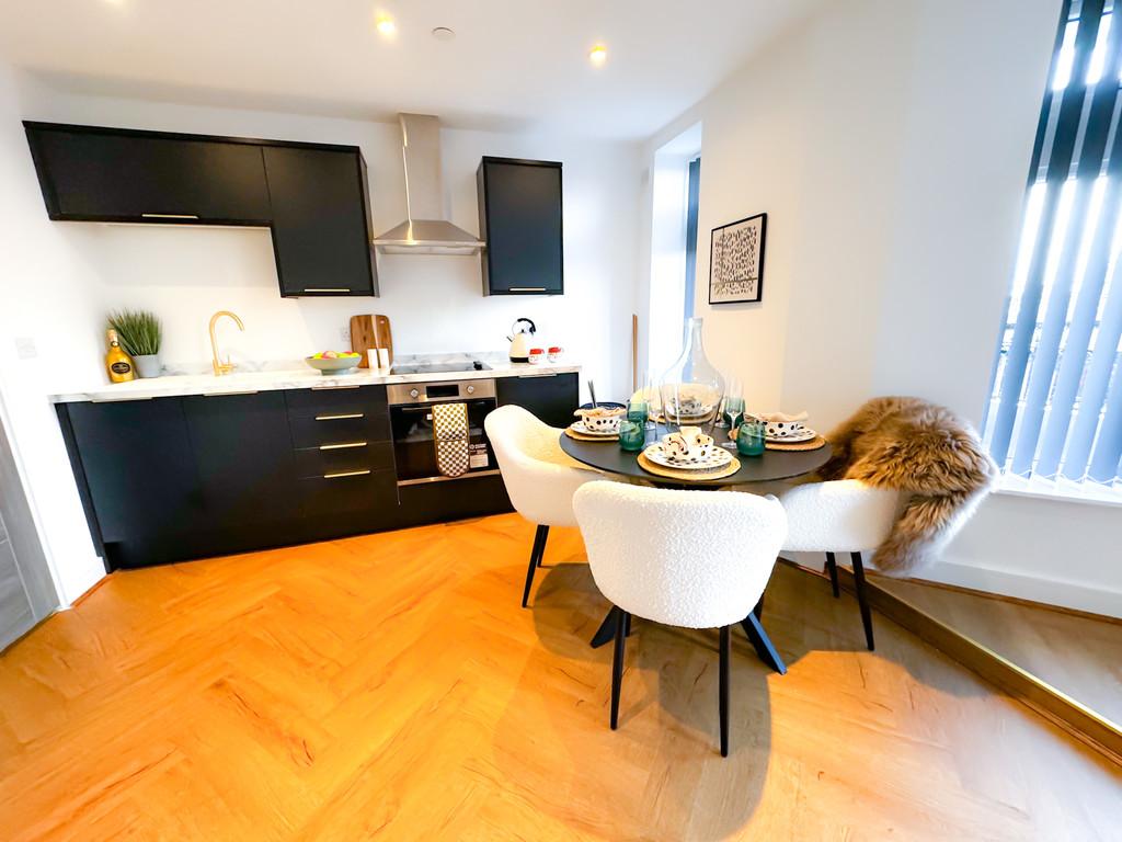 North Road, Cardiff 2 bed apartment - £1,100 pcm (£254 pw)