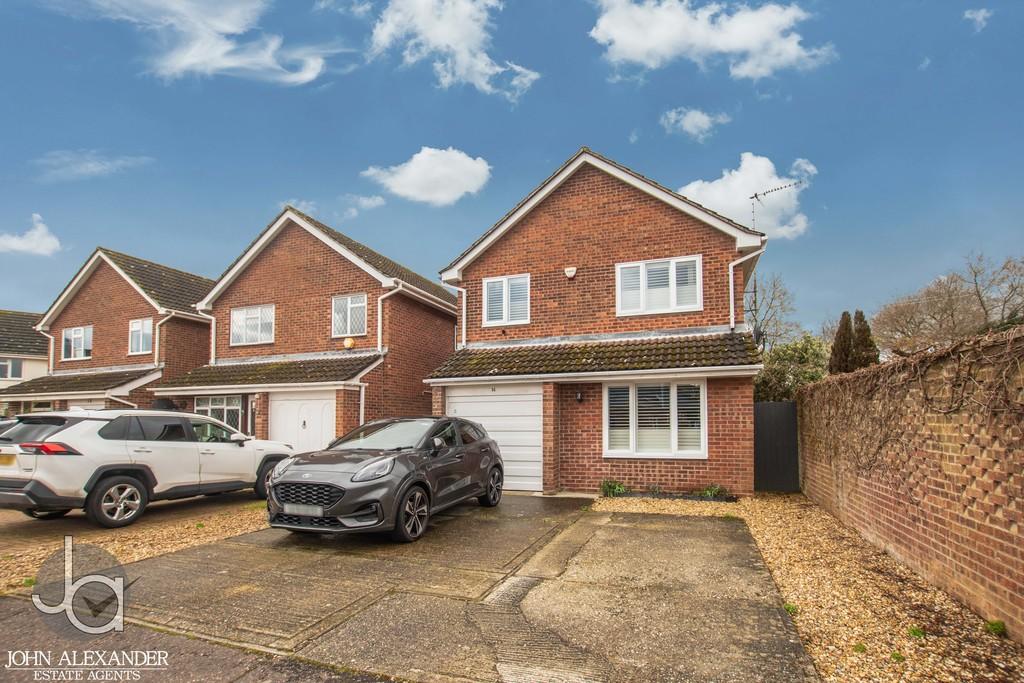 Pilborough Way, Colchester 3 bed detached house - £375,000