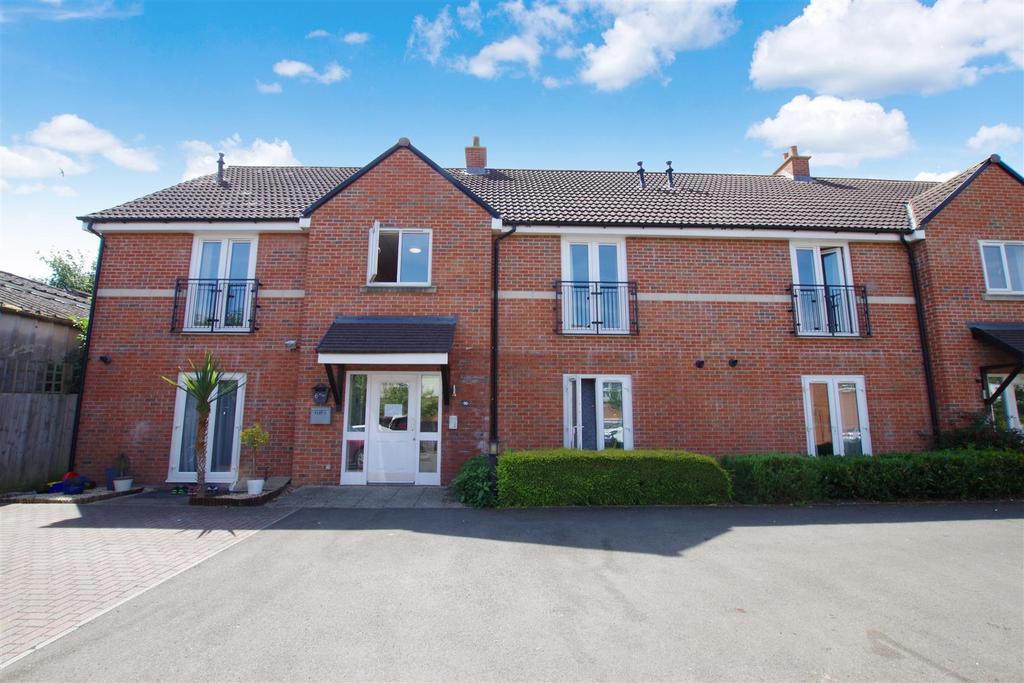 Argyle Street, Swindon SN2 2 bed flat - £850 pcm (£196 pw)