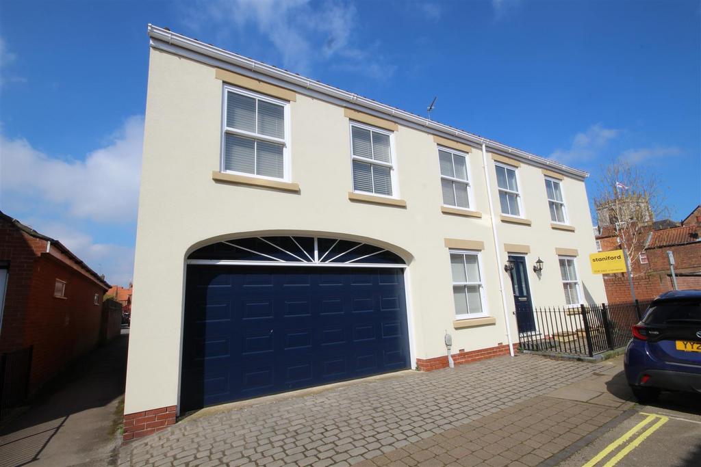 Wood Lane, Beverley 5 bed detached house for sale - £849,950
