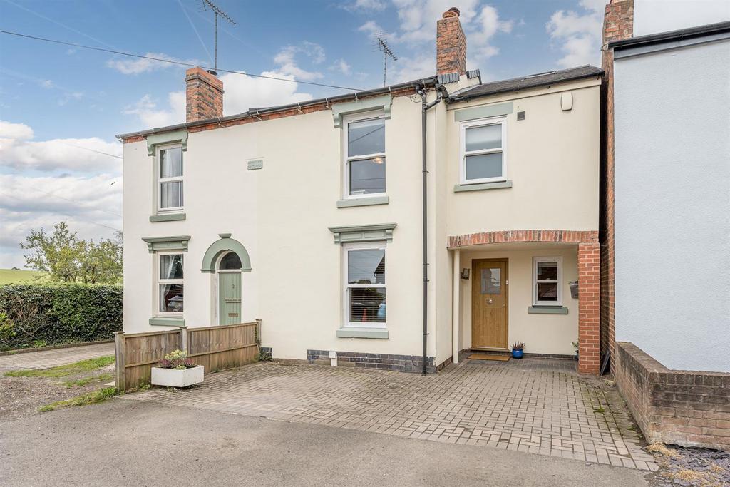 Geranium Cottages, New Road... 4 bed semi-detached house - £350,000