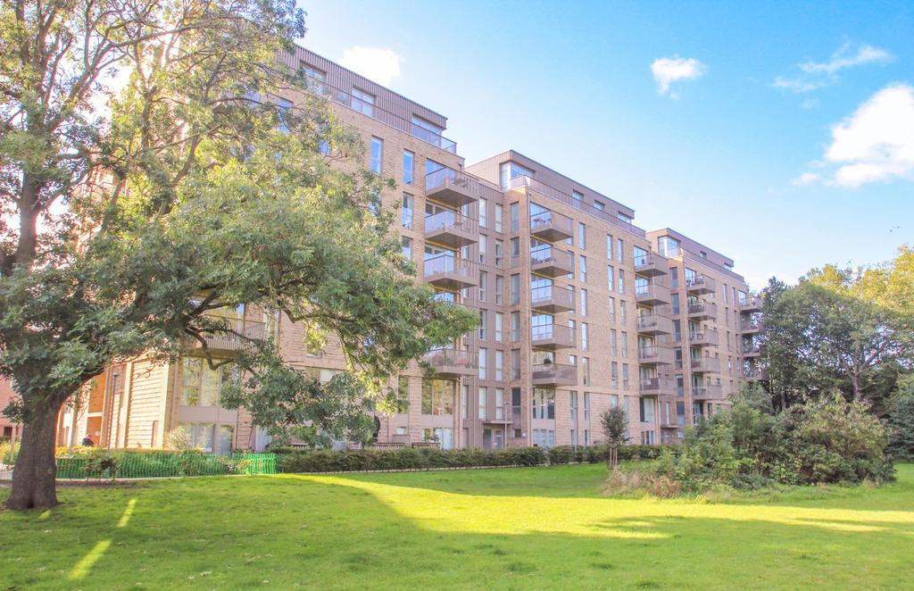 Adenmore Road, Catford, London, SE6 1 bed flat - £350,000