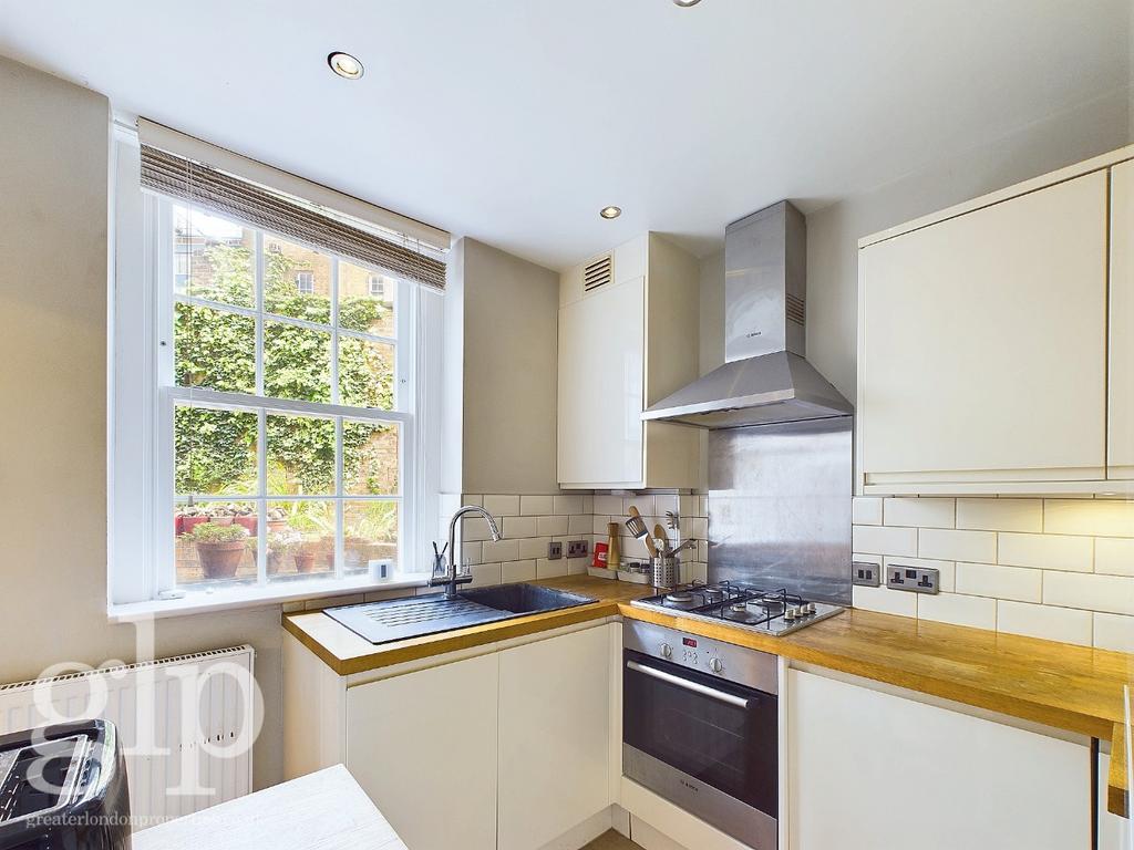 Flaxman Court, Flaxman Terrace... 1 bed apartment - £1,950 pcm (£450 pw)