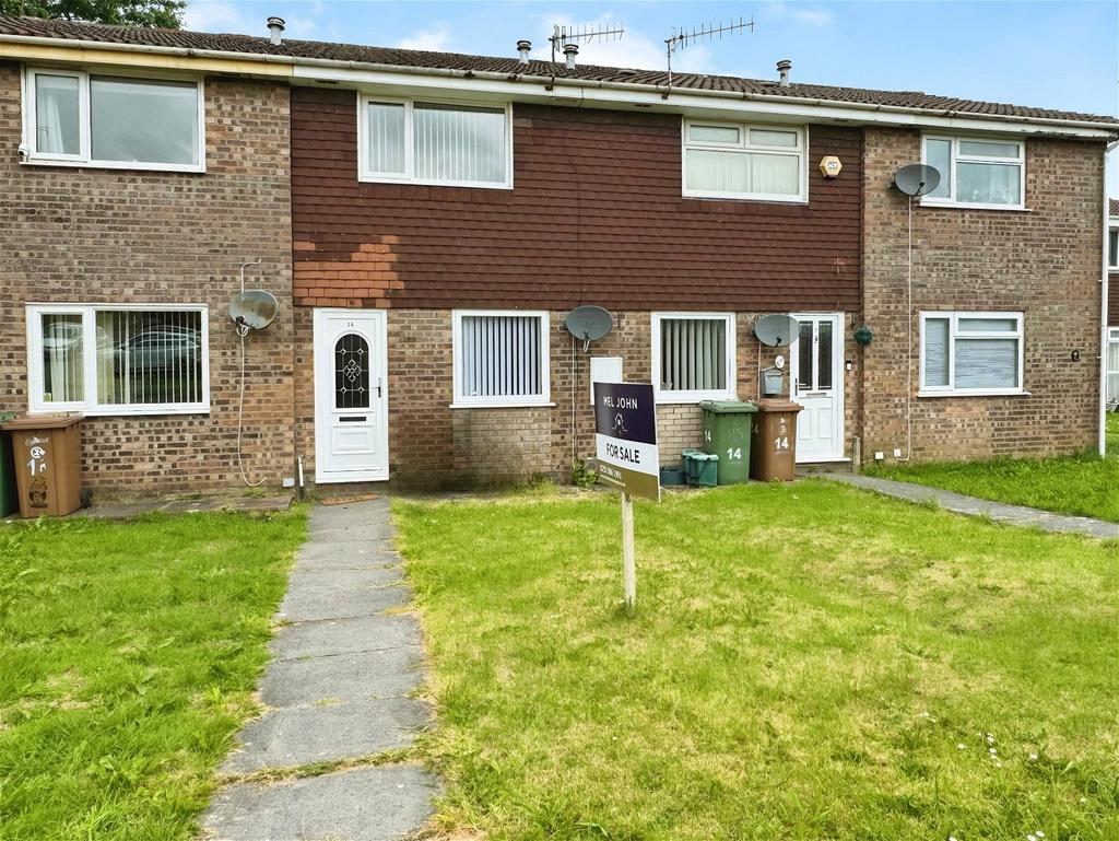 Llys Y Celyn, Caerphilly, CF83 3QH 2 bed terraced house - £150,000