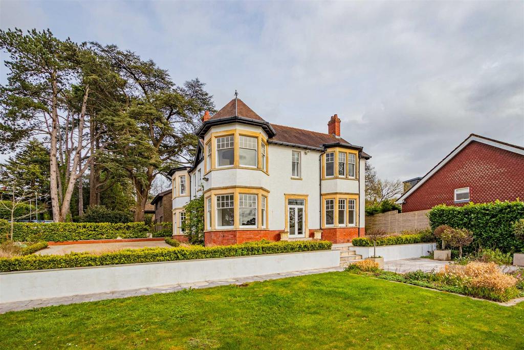 Cefn Coed Road, Cardiff CF23 5 bed detached house for sale - £1,250,000