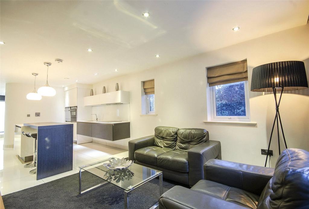 Victoria Apartments, Heaton Park... 1 bed flat to rent - £1,100 pcm (£ ...