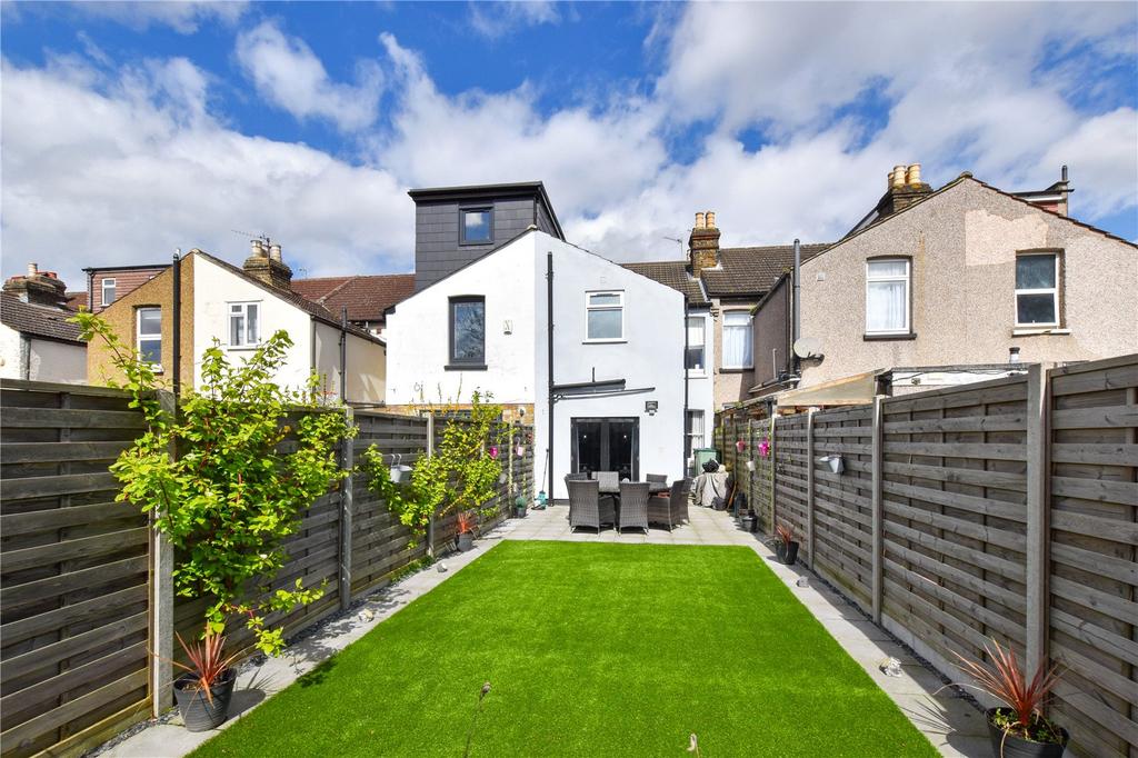 Rowan Road, Bexleyheath, DA7 3 bed terraced house - £450,000