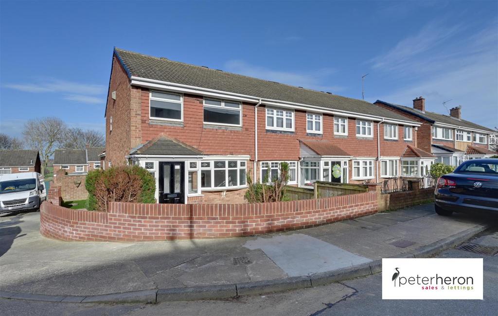 North Farm Avenue, North Farm Estate... 3 bed end of terrace house - £ ...