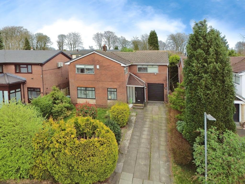Kibworth Close, Whitefield, M45 4 bed detached house - £535,000