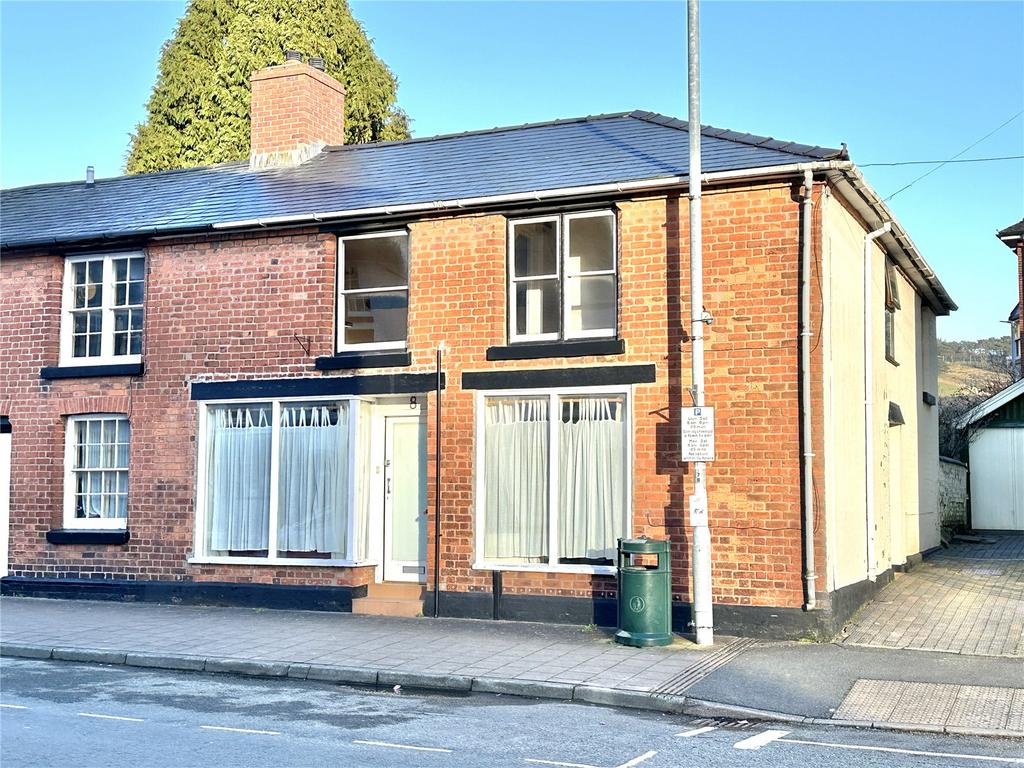 China Street, Llanidloes, Powys, SY18 3 bed end of terrace house - £129,950