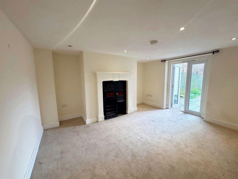 Lansdown, Stroud 1 bed apartment - £750 pcm (£173 pw)