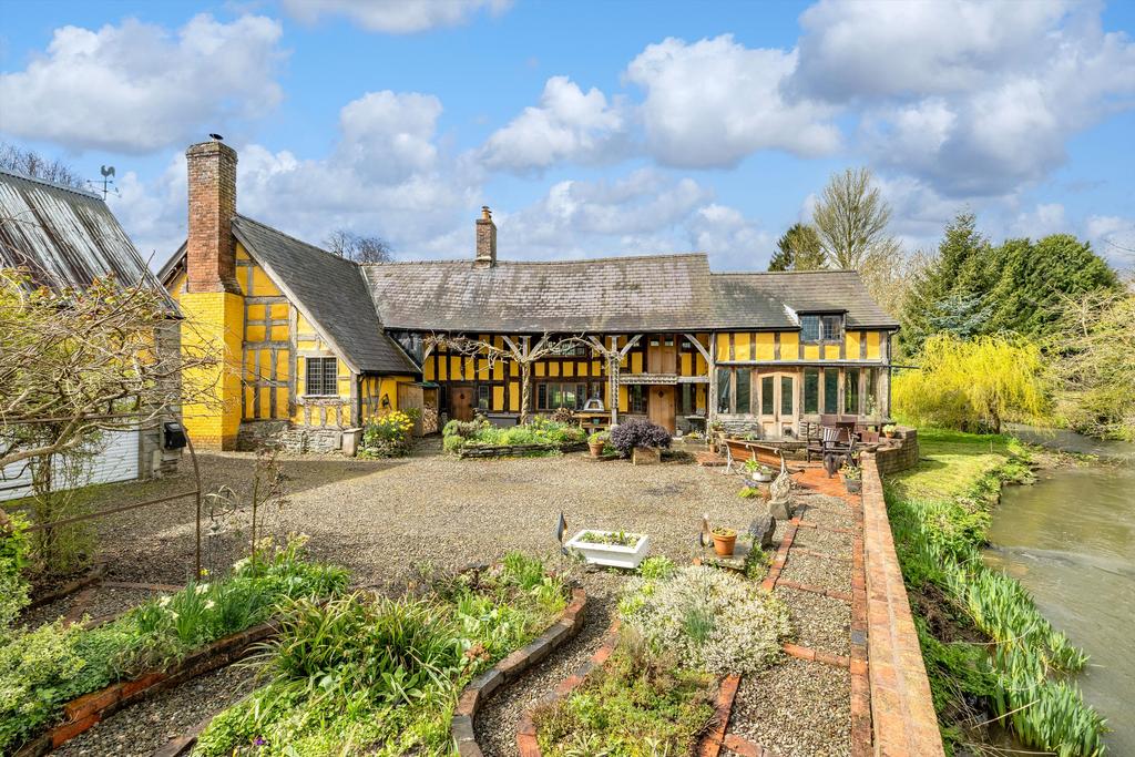 Bucknell, Shropshire, SY7 4 bed detached house for sale - £895,000