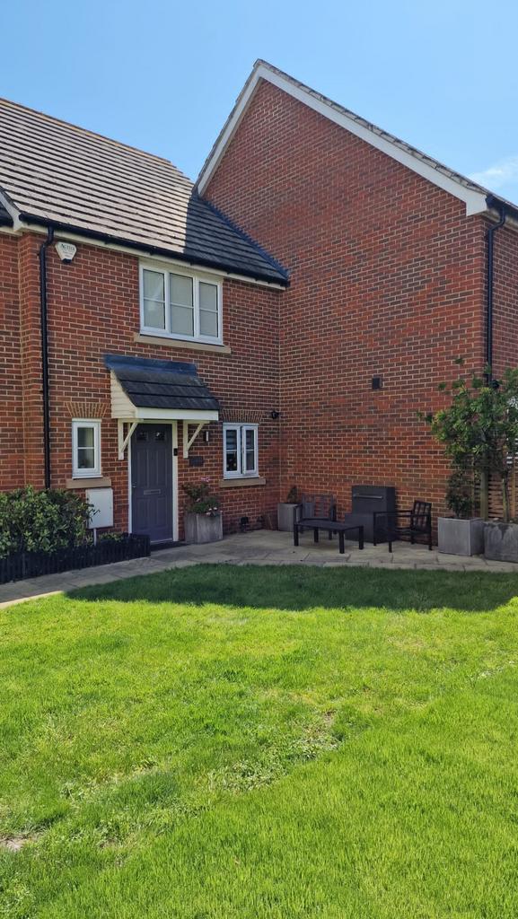 Mill Road, Deal CT14 3 bed terraced house - £290,000