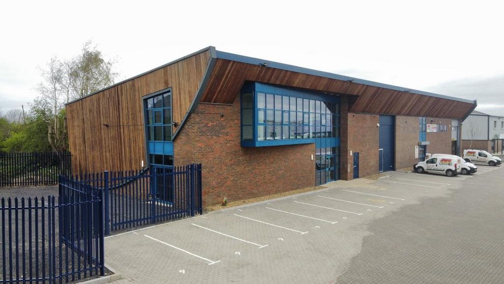 Units 9-10 Endeavour Business Park... Warehouse - £4,583 pcm (£1,058 pw)