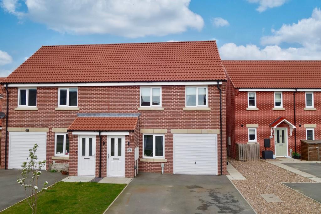 Rowntree Avenue, Pocklington 3 bed semi-detached house - £269,000