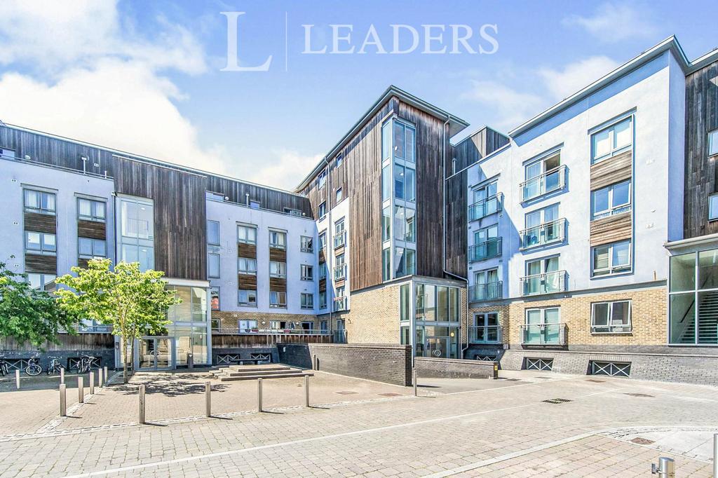 Quayside Drive, CO2, Colchester 2 bed apartment to rent - £1,250 pcm (£ ...