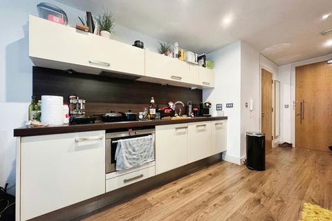 Studios To Rent In Manchester | OnTheMarket