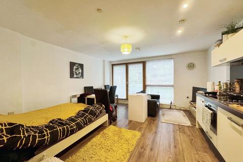 Studios To Rent In Manchester | OnTheMarket