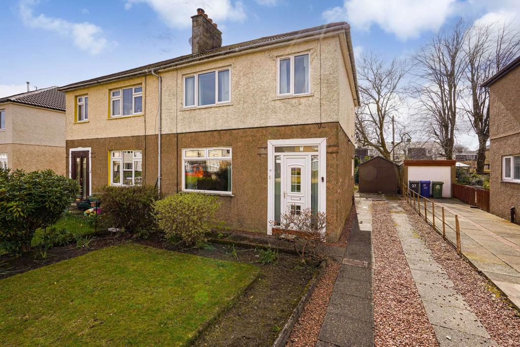 Windsor Road, Renfrew 3 bed semi-detached house - £185,000
