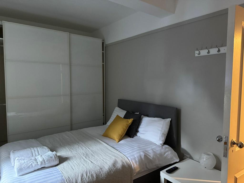 Primrose Hill Court, King Henrys... 3 bed flat - £3,575 pcm (£825 pw)