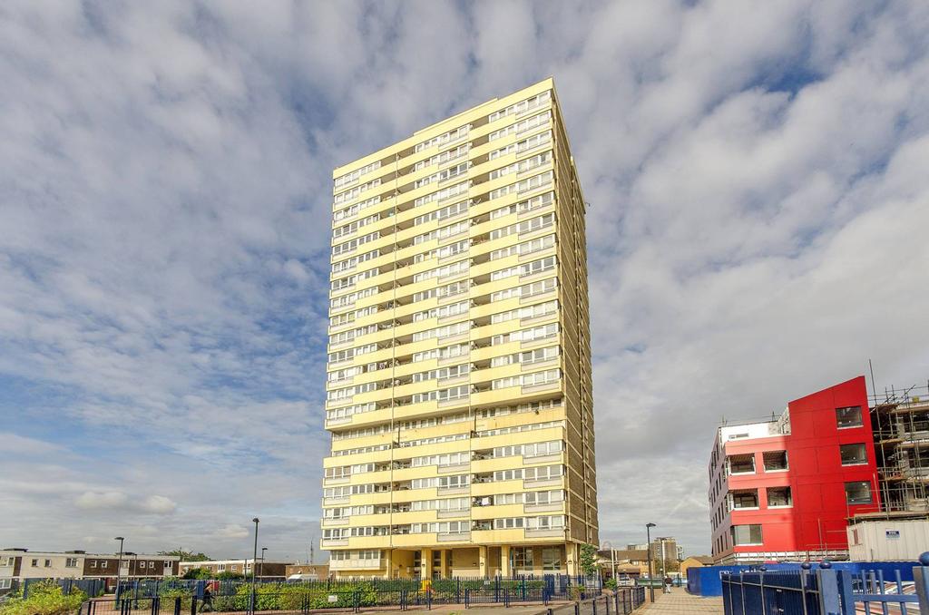Brassett Point, Stratford, London, E15 1 bed flat for sale - £235,000